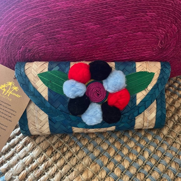 Josephine Alexander | Bags | Josephine Alexander Collective Melissa Pom ...